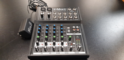 Gear Hunter | MACKIE 8 CHANNEL COMPACT MIXER